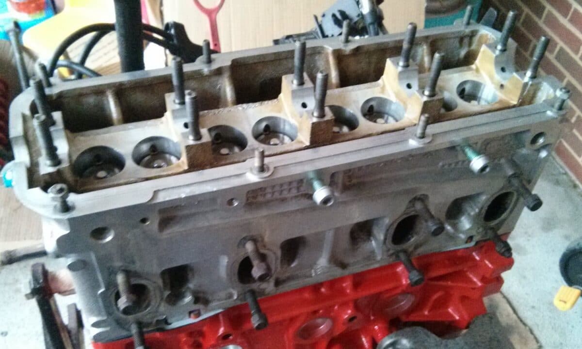 La culata del motor: materiales y características