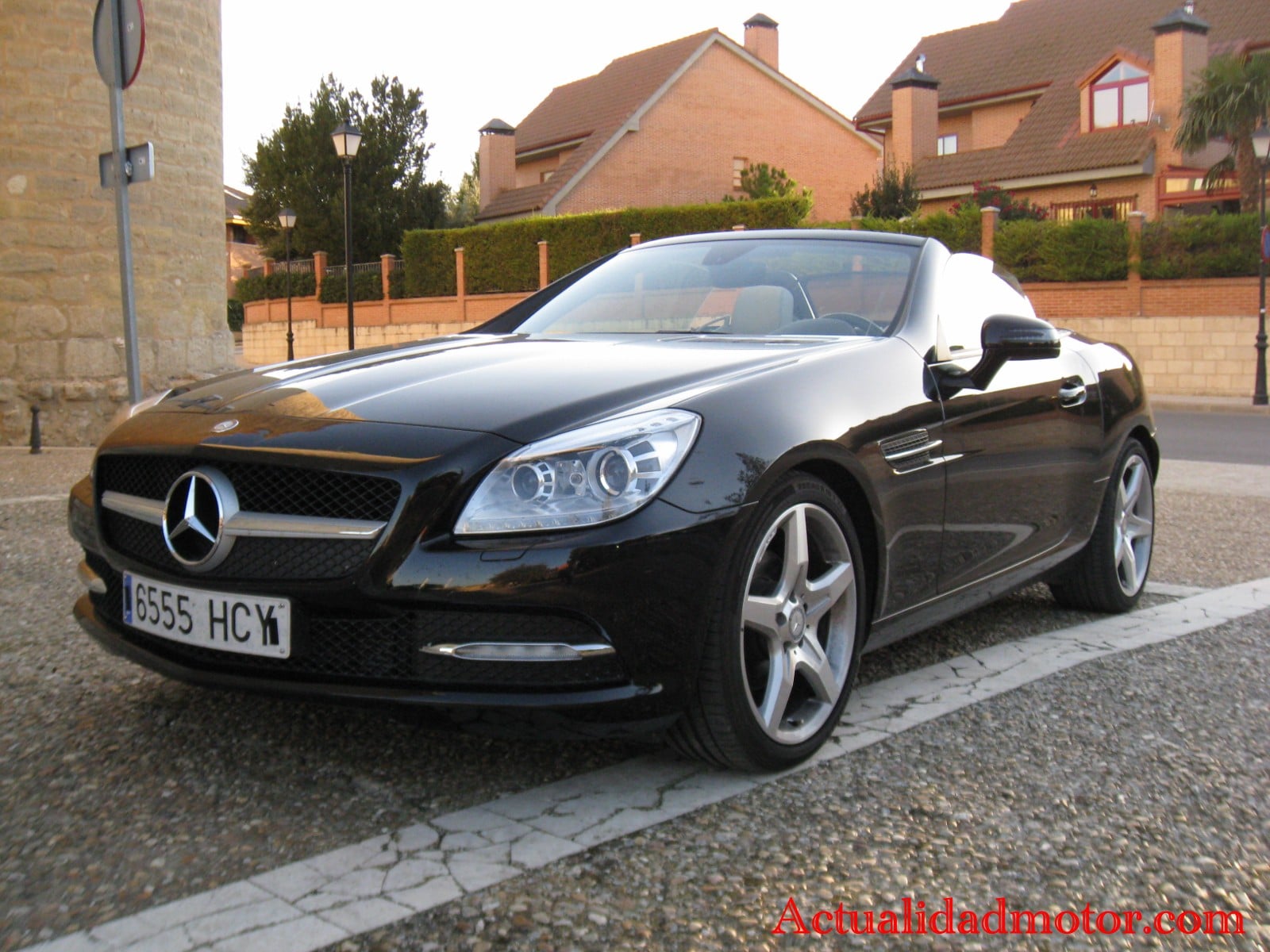 Test Mercedes SLK 200, convertible for the whole year