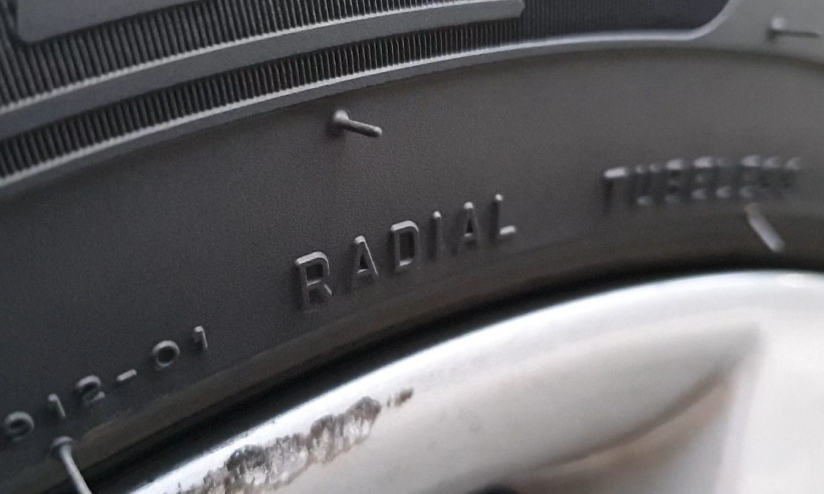 What are radial tires?