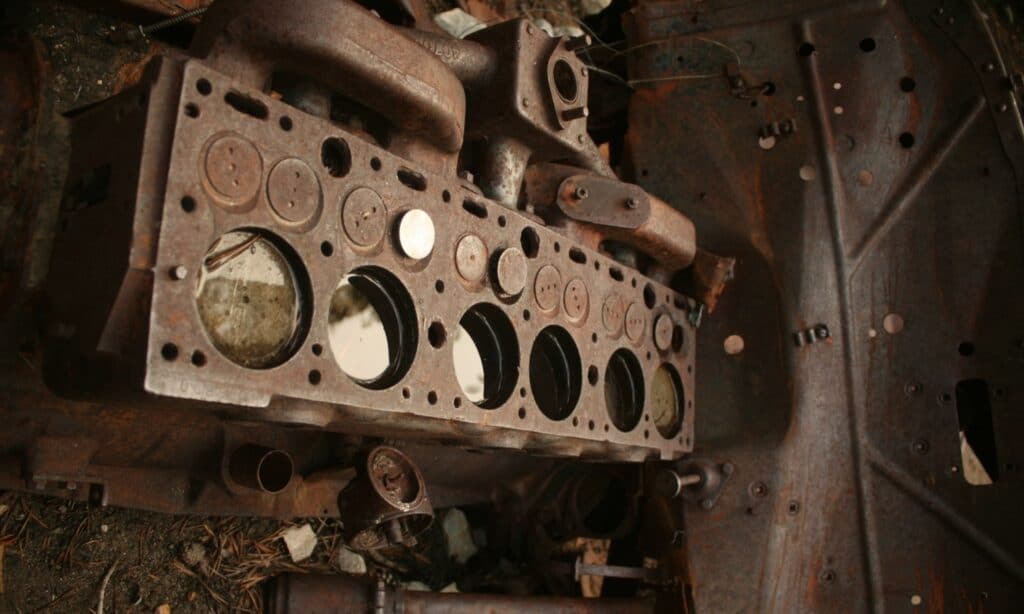 The engine block: what it is, what it is made of, parts, types, manufacture