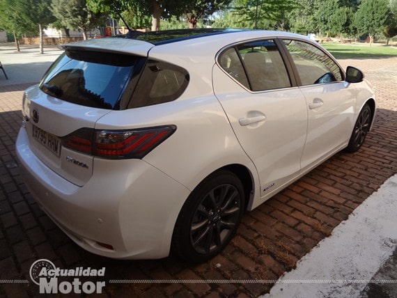 Prueba Lexus CT 200h, buen comportamiento y prestaciones de híbrido ...