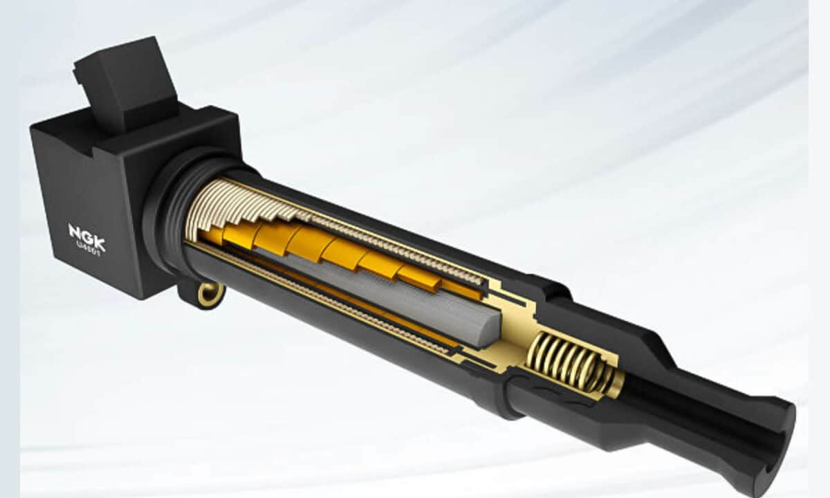 Bobina de encendido: qué es, cómo funciona y cómo comprobar si falla