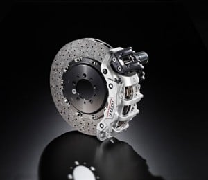 Los frenos de un coche, ¿cómo funcionan y qué tipos hay?
