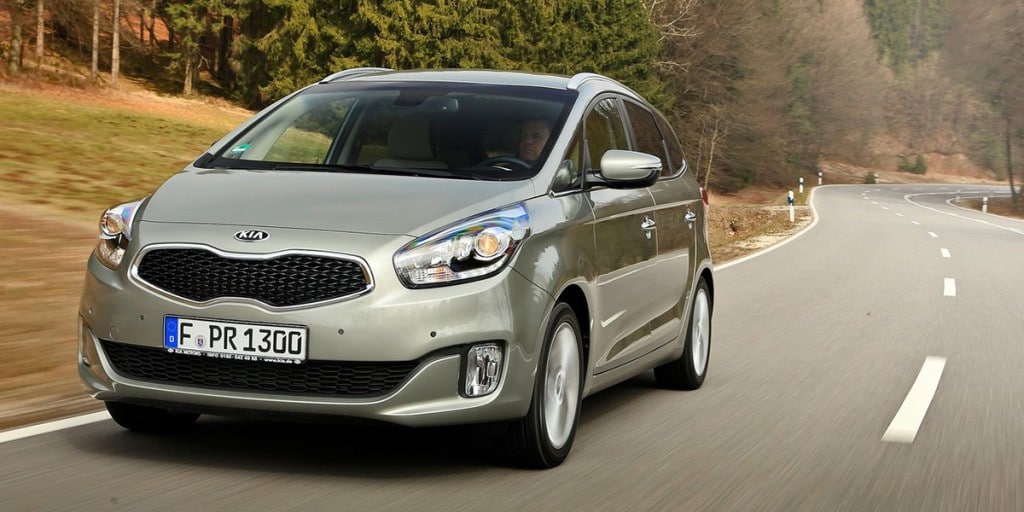 Kia carens