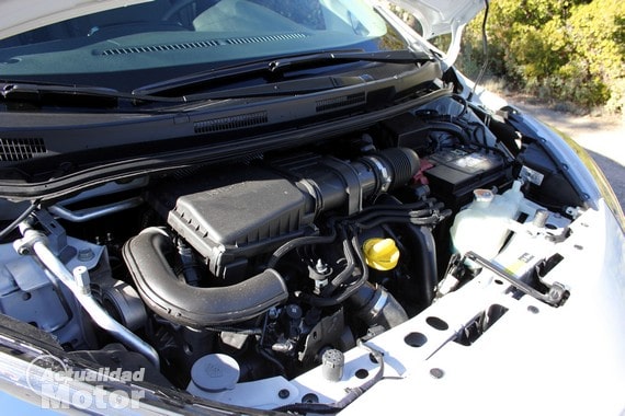 Nissan Note 1.5 dCi 90 CV test, engine, driving and consumption (with ...