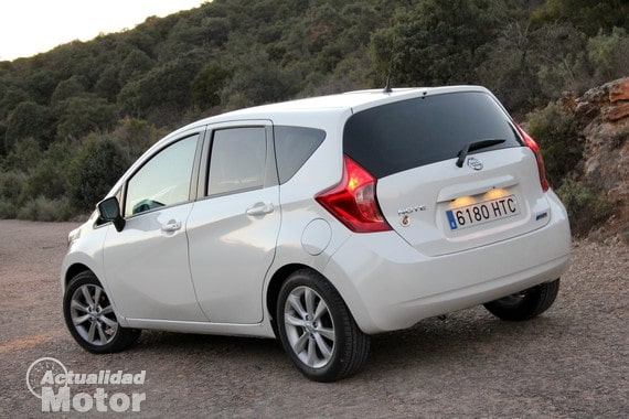 Nissan Note 1.5 dCi 90 CV test, engine, driving and consumption (with ...