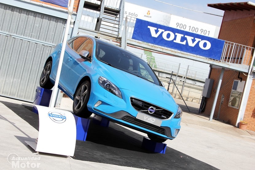 We attended the Volvo Safe Driving Days, technology at the service of ...