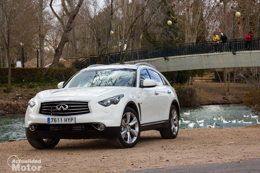 Essai Infiniti QX70 S 3.0d, moteur, conduite et consommation