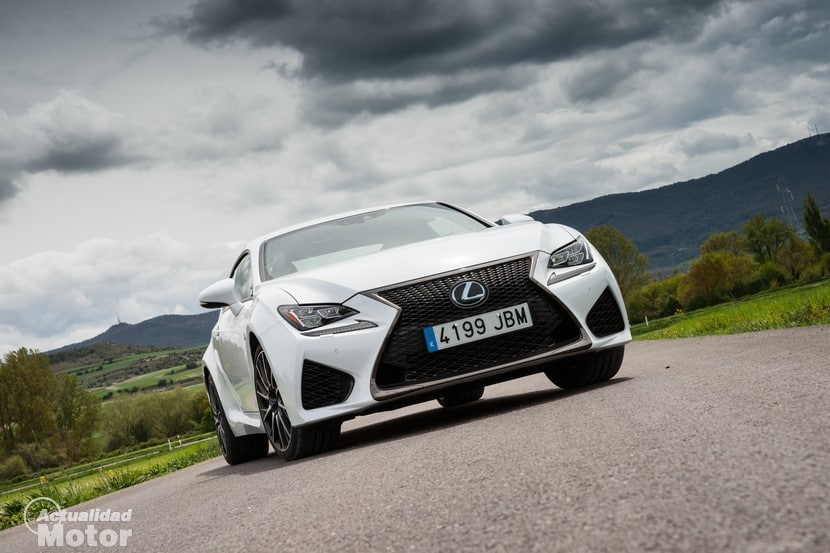 Prueba Lexus RC F 5.0 V8, el último Samurái (con vídeo)