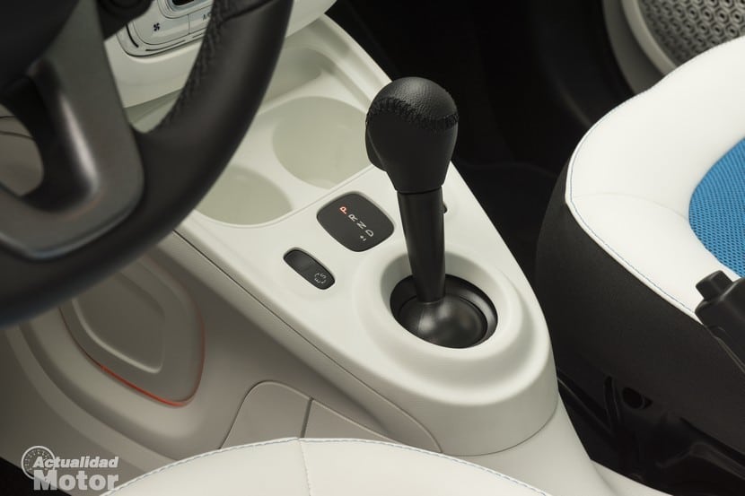 Try smart fortwo and forfour, the turbo engine with dual-clutch ...