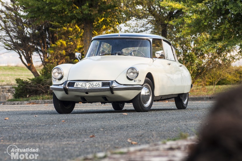 Retrotest Citroën DS 19, 60 years being an icon