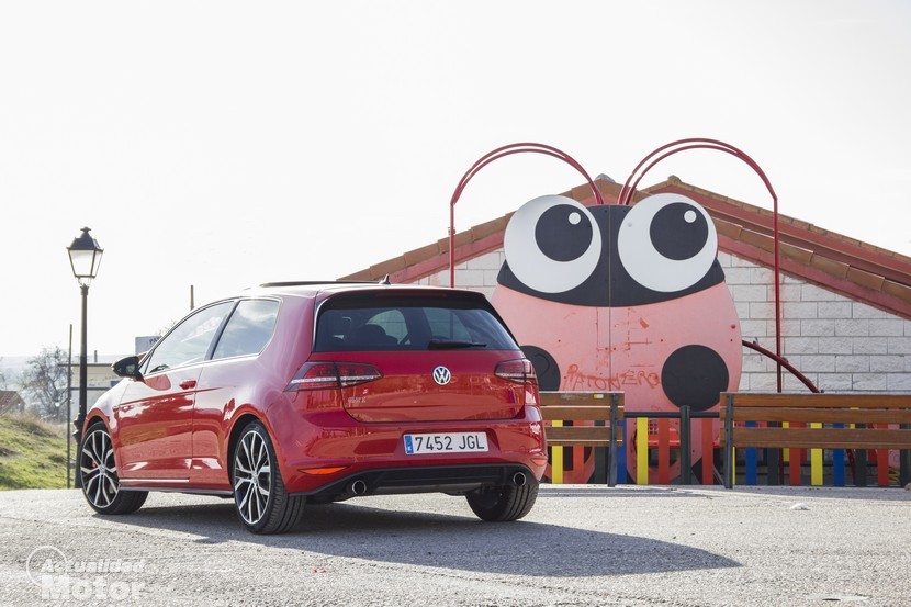 Try Volkswagen Golf GTI Performance, the GTI you should buy?