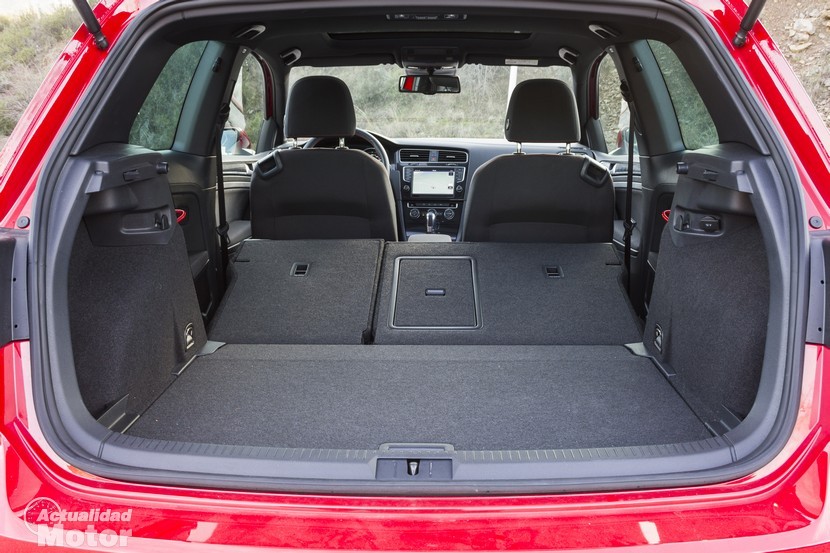 Try Volkswagen Golf GTI Performance, the GTI you should buy?