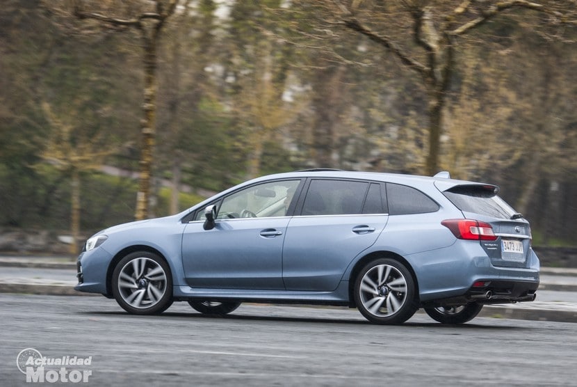 Prova Subaru Levorg, el cotxe per a qui li agraden els cotxes