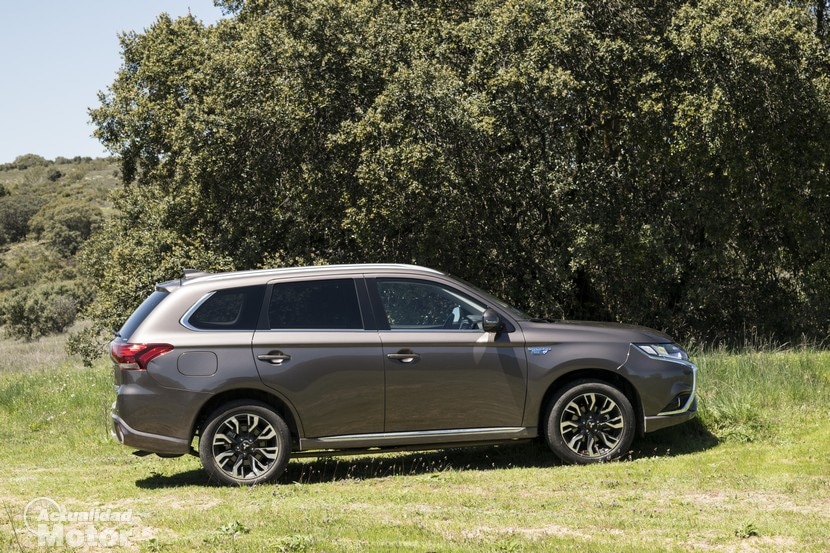Mitsubishi Outlander PHEV Test, der herausragende Schüler