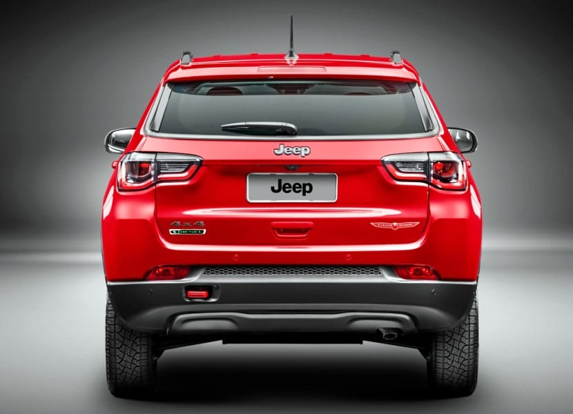 Jeep podría estar planeando una versión SRT para el nuevo Compass