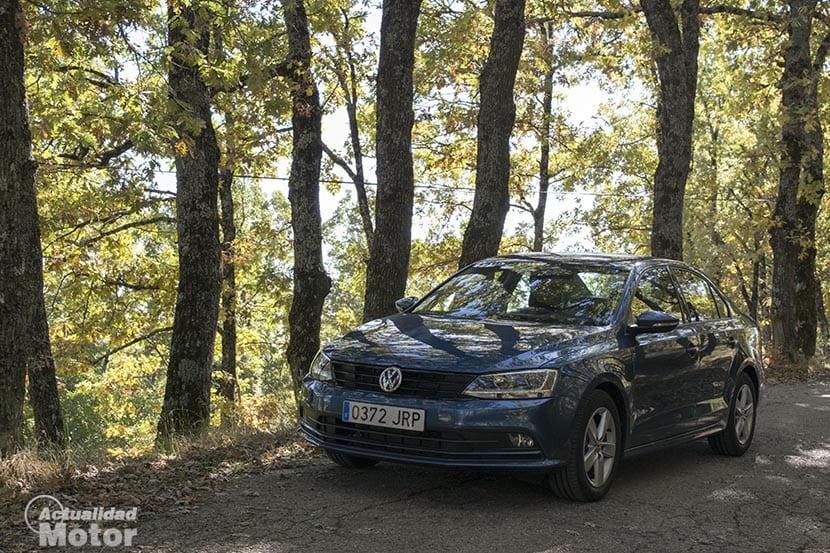 Тествайте Volkswagen Jetta 2.0 TDI BMT 110 CV, автентичен пътник