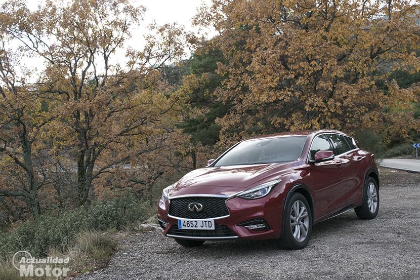 Test Infiniti Q30 1.5d 7DCT, an applicant with arguments