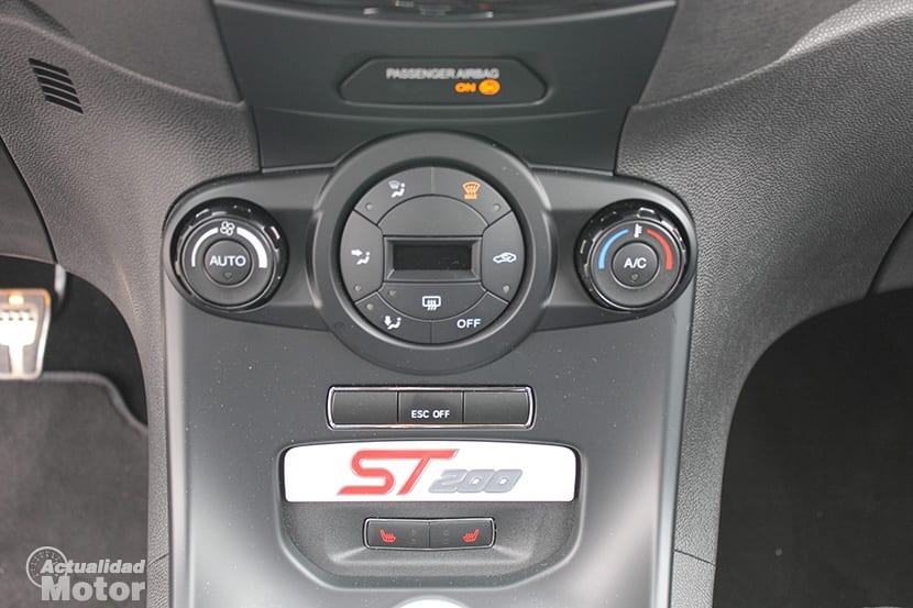 Test Ford Fiesta ST200: the definitive