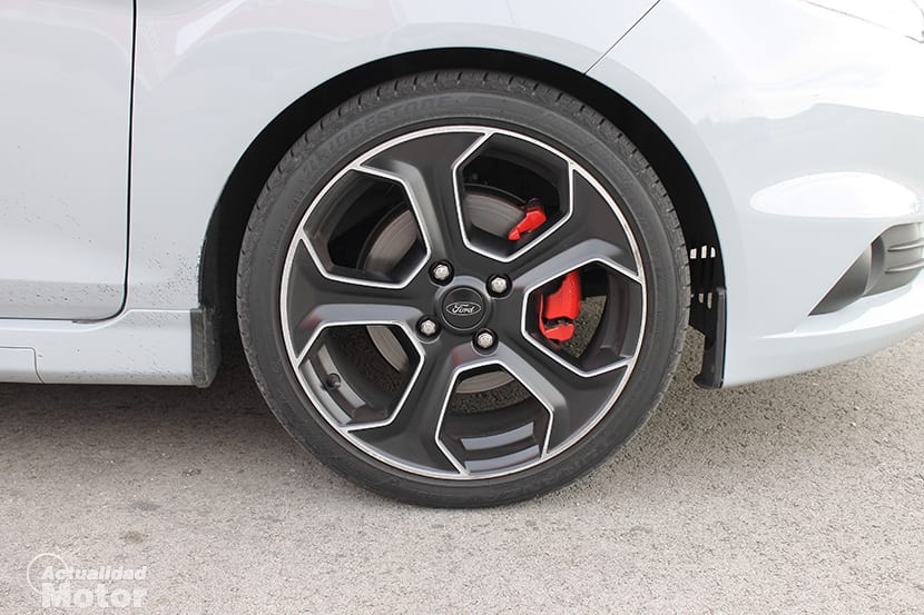 Test Ford Fiesta ST200: the definitive