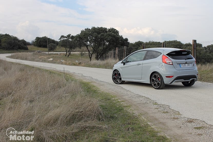 Test Ford Fiesta ST200: the definitive