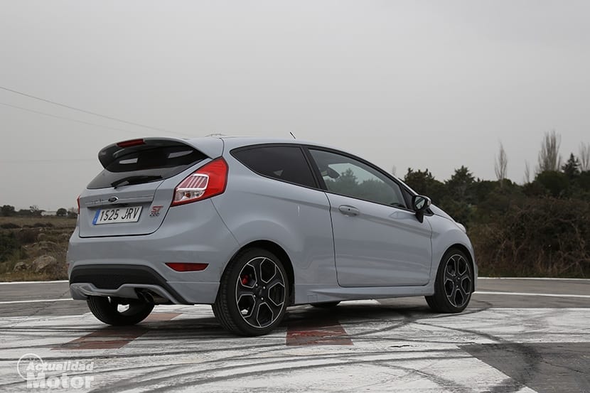 Test Ford Fiesta ST200: the definitive
