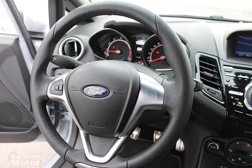 Test Ford Fiesta ST200: the definitive