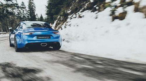 The Alpine A110 is fully revealed: 252 hp and only 1.080 kilos!