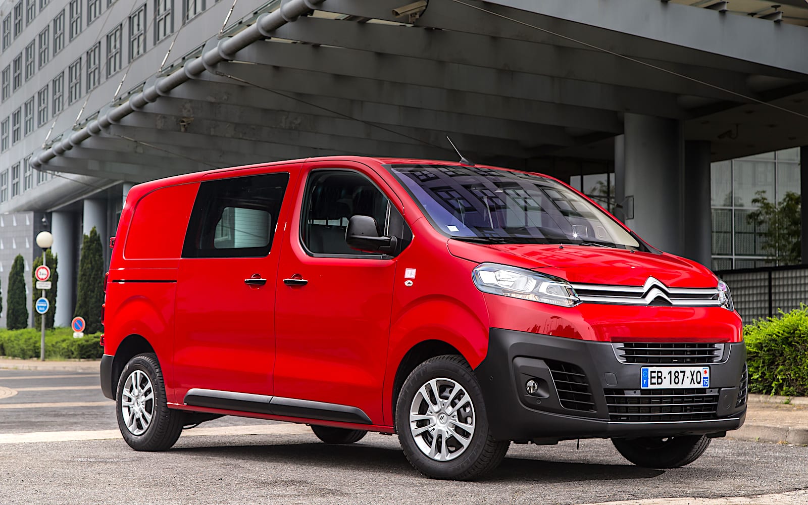 Citroën SpaceTourer 4X4 Ë Concept, la furgoneta aventurera que veremos ...