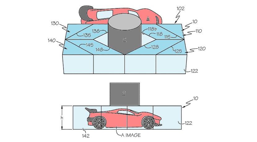 Toyota develops a system to see through the car's A-pillar