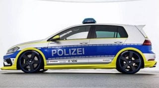 Volkswagen cede a la policía alemana un impresionante Golf R de 400 CV