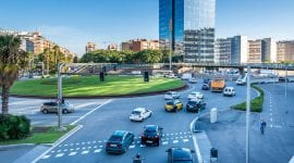 Cómo circular por una rotonda explicado de forma sencilla