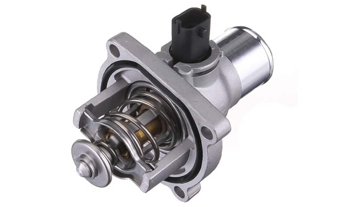 Le thermostat de voiture: qu'est-ce que c'est, quels types y a-t-il et ...