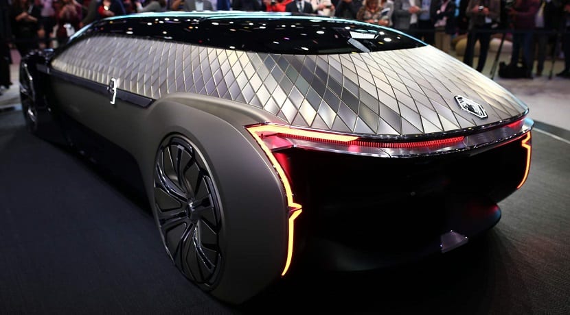 Renault EZ-Ultimo: an autonomous and 100% electric saloon on wheels