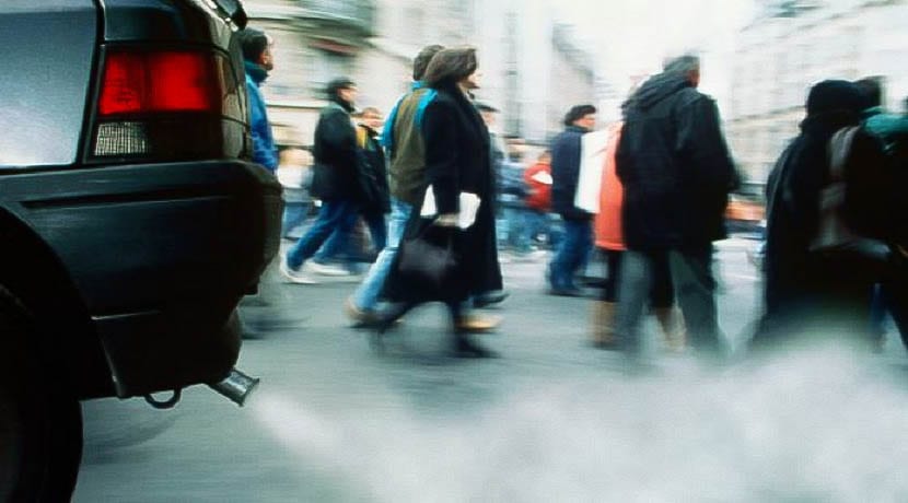 Ang usok ng sasakyan namin