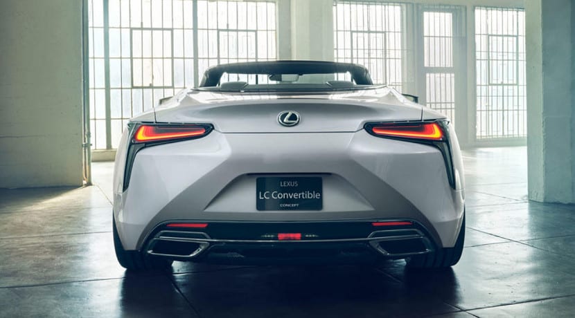 Lexus LC convertible lands at the 2019 Detroit Motor Show