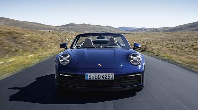 Porsche 911 Cabriolet 2019: la cabrio si migliora dentro e fuori