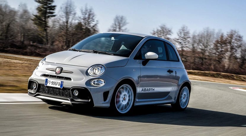 Abarth lleva el 124 Rally Tribute y el 595 ‘esseesse’ al Salón de Ginebra