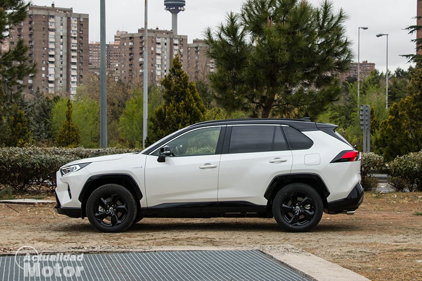 Prueba Toyota RAV4 220H 4×2 Feel!