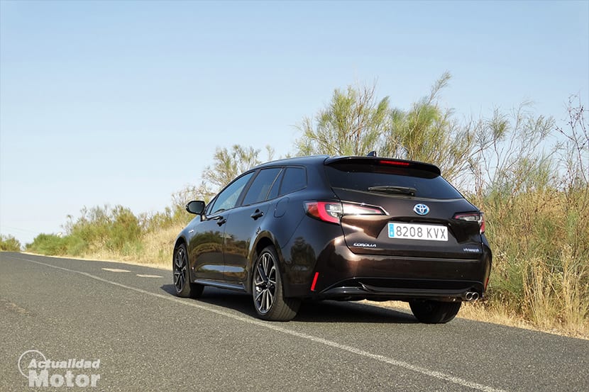 Test Toyota Corolla Touring Sports 2.0 hybrid 180H (with video)
