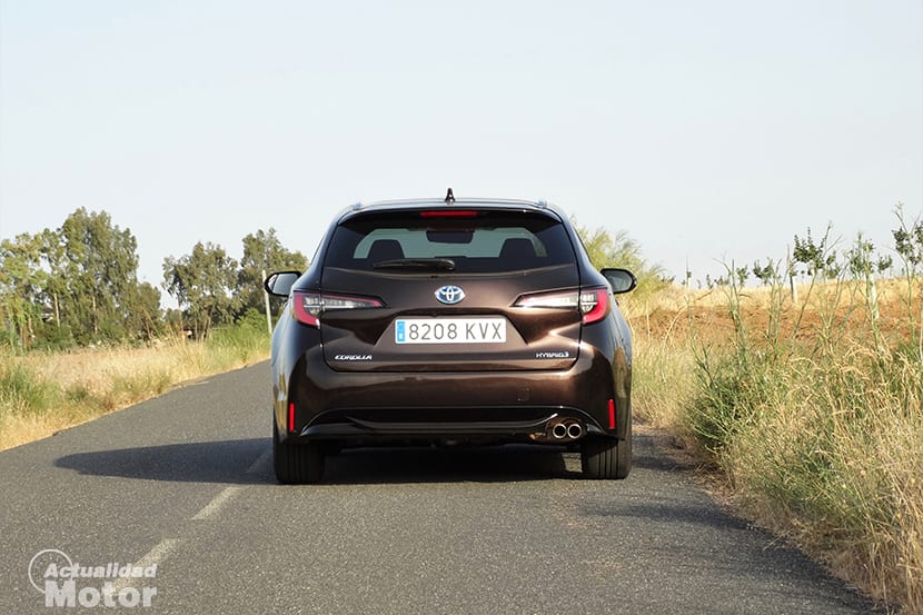 Test Toyota Corolla Touring Sports 2.0 hybrid 180H (with video)