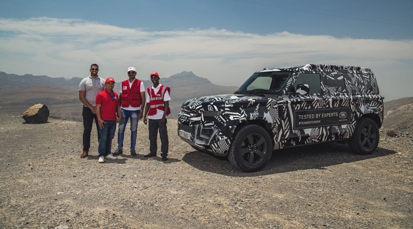 El nuevo Land Rover Defender a prueba por la Cruz Roja Internacional