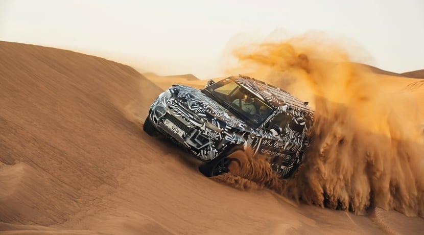 The new Land Rover Defender tested by the International Red Cross