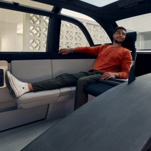 Canoo quiere que te olvides del coche y disfrutes la vida, ¿podrás? Yo no