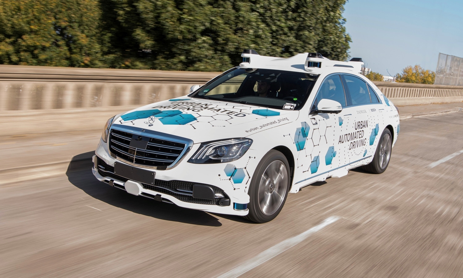 Mercedes-Benz y Bosch arrancan su proyecto de conducción autónoma
