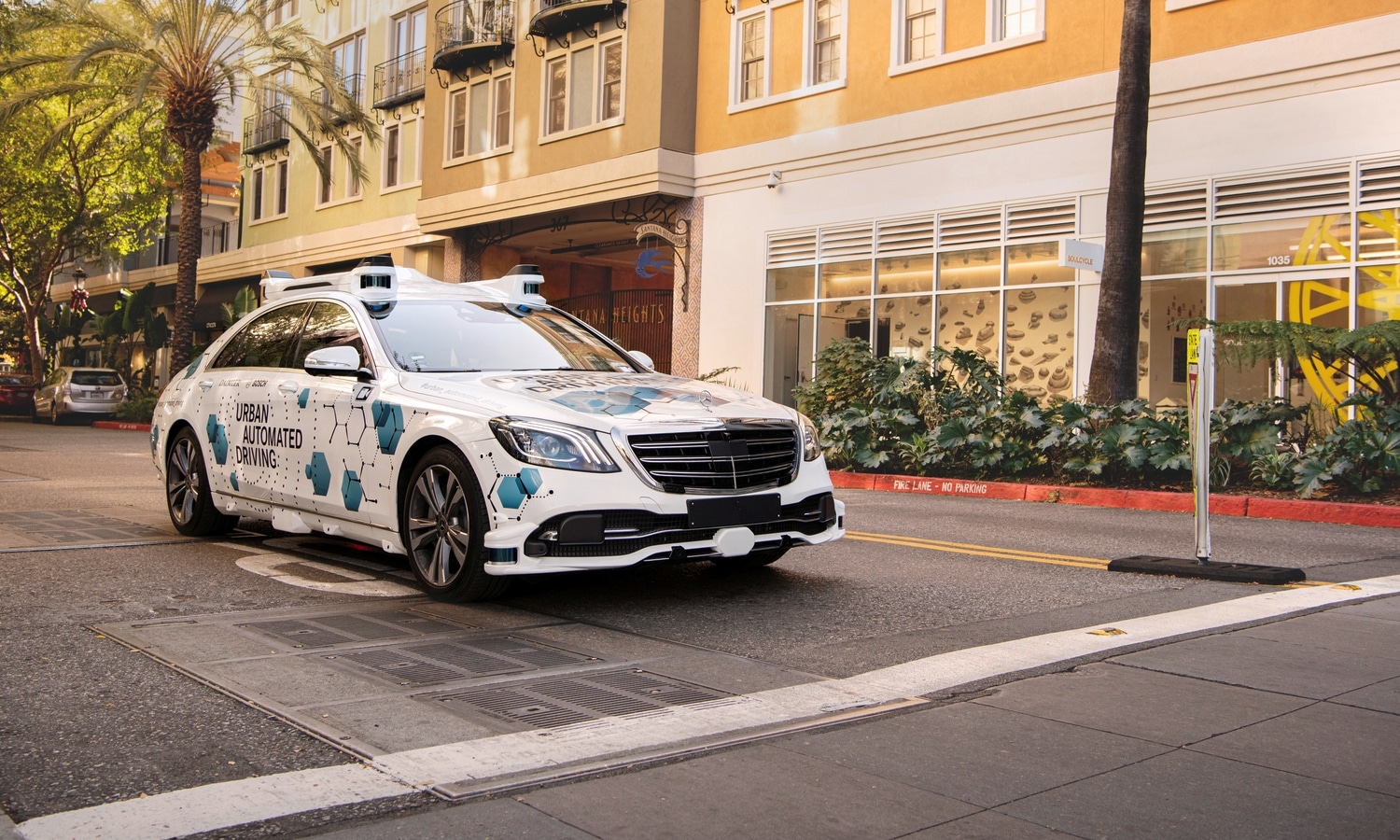 Mercedes-Benz and Bosch start their autonomous driving project