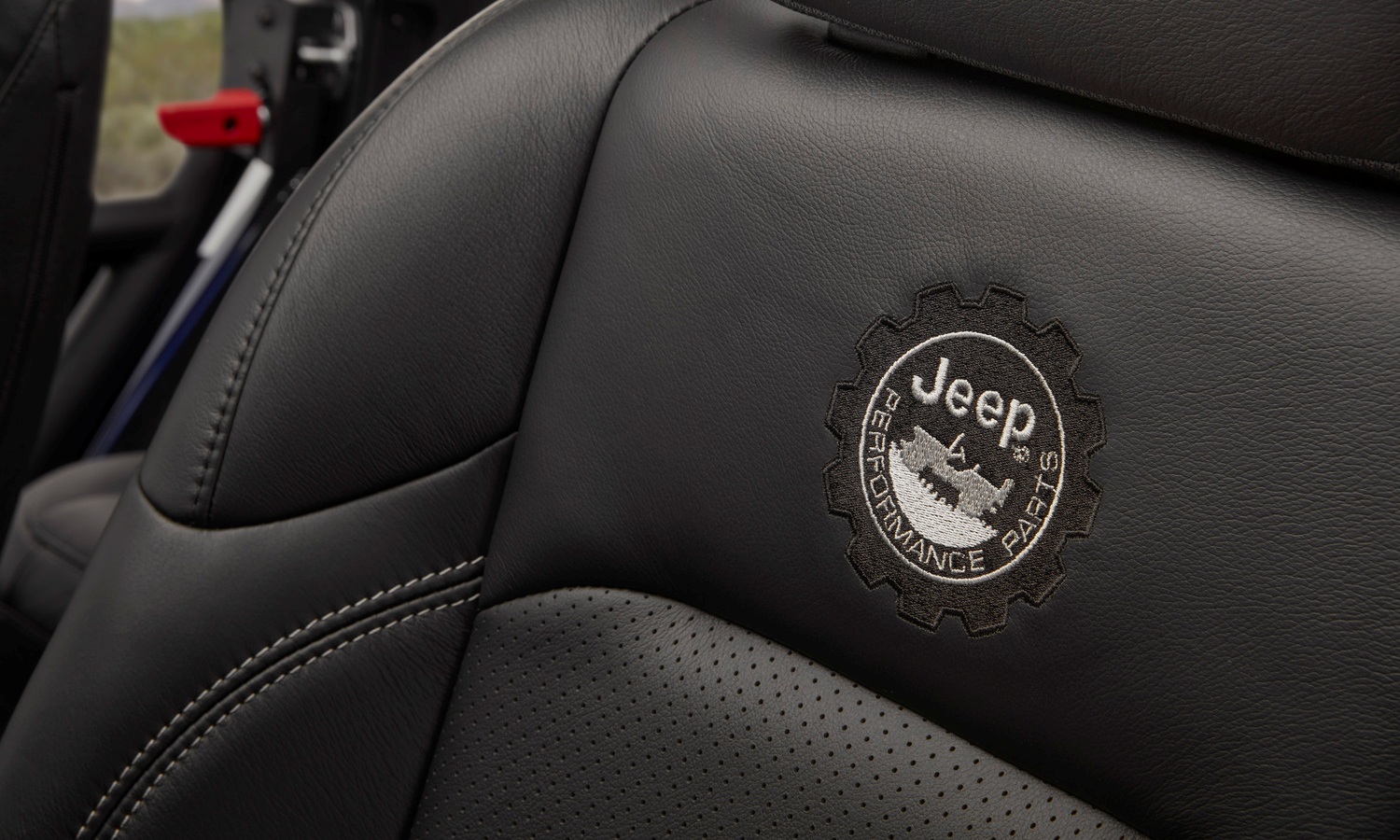 Mopar sube la apuesta creando el radical y valiente Jeep Wrangler JPP 20