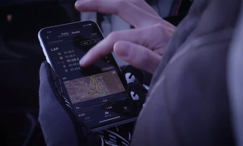 Honda LogR, lleva la telemetría de tu Type R en el móvil. ¿Cómo funciona?
