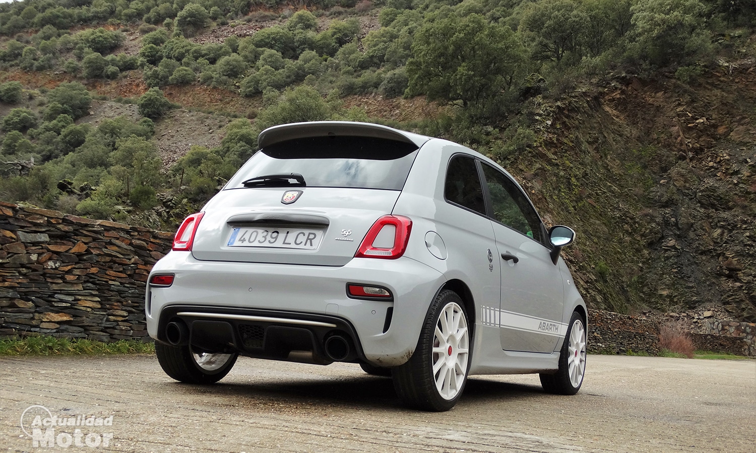Prueba Abarth 595 Esseesse 1.4 T-Jet 180 CV