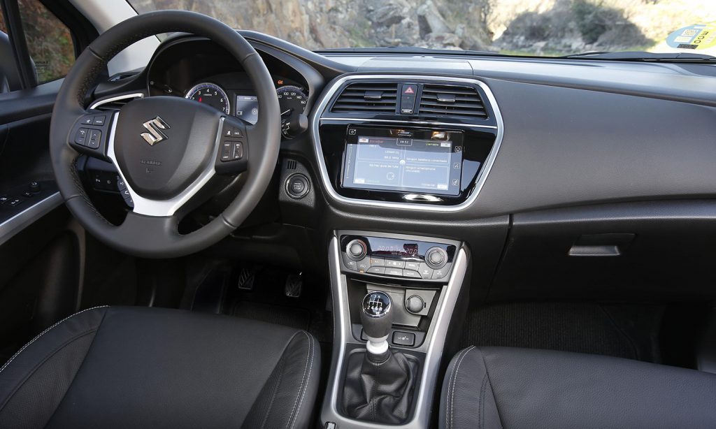 Suzuki S-Cross Hybrid 48V SHVS, comes the Eco label to the compact SUV